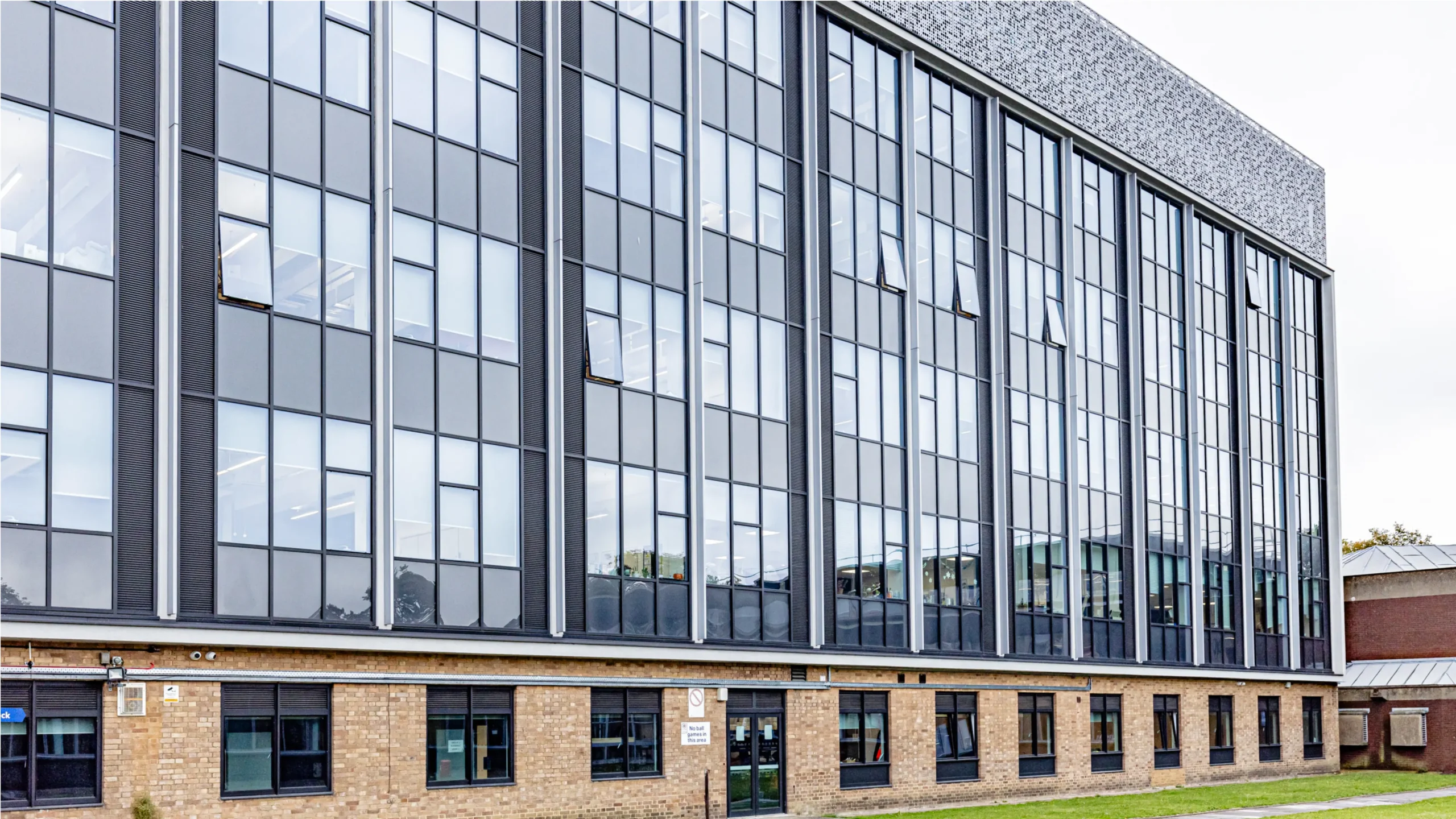 Barnet & Southgate College, Southgate Campus, London - CES M&E Services